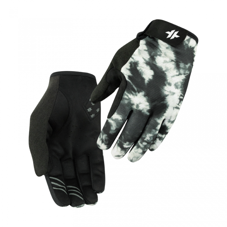 Men – Hyperthreads